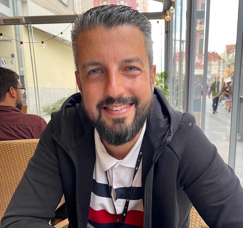 Guests | Young Horizons Industry